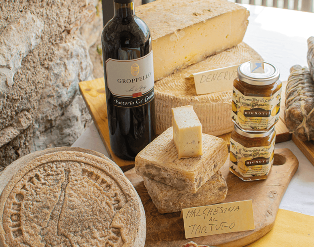 De schat uit de kelders van Taleggio: Taleggio kaas - Foodies