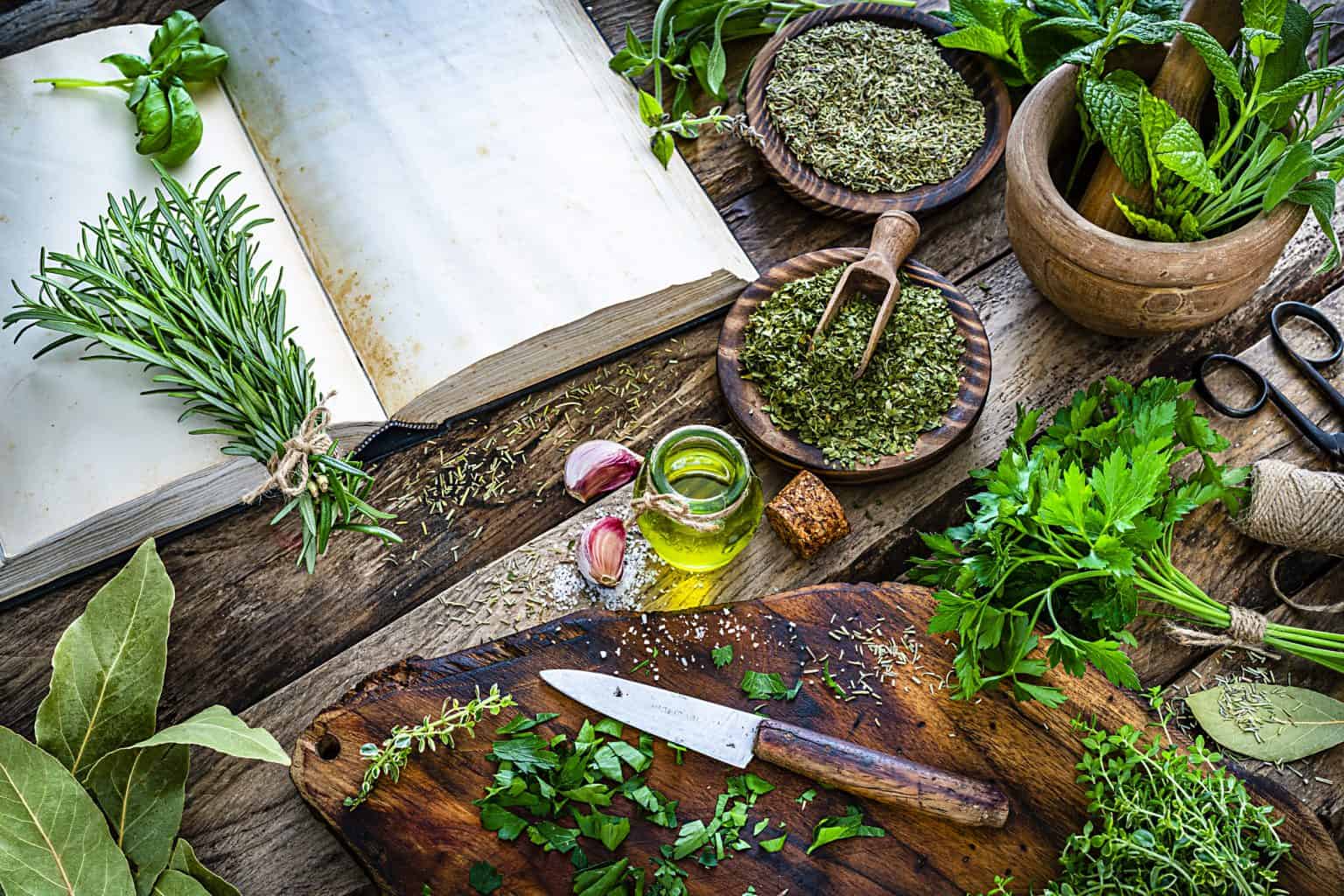 Zo kun je ook de steeltjes van verse kruiden gebruiken - Foodies