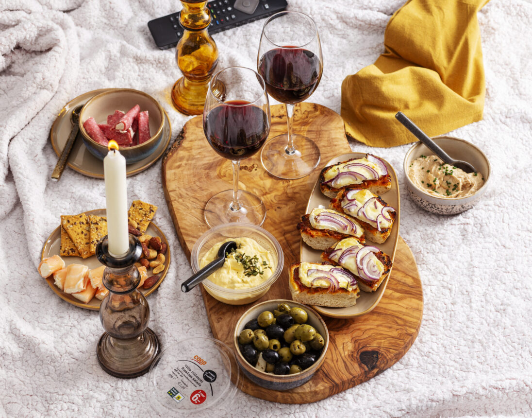 De beste tips om thuis een onvergetelijke borrel te organiseren - Foodies