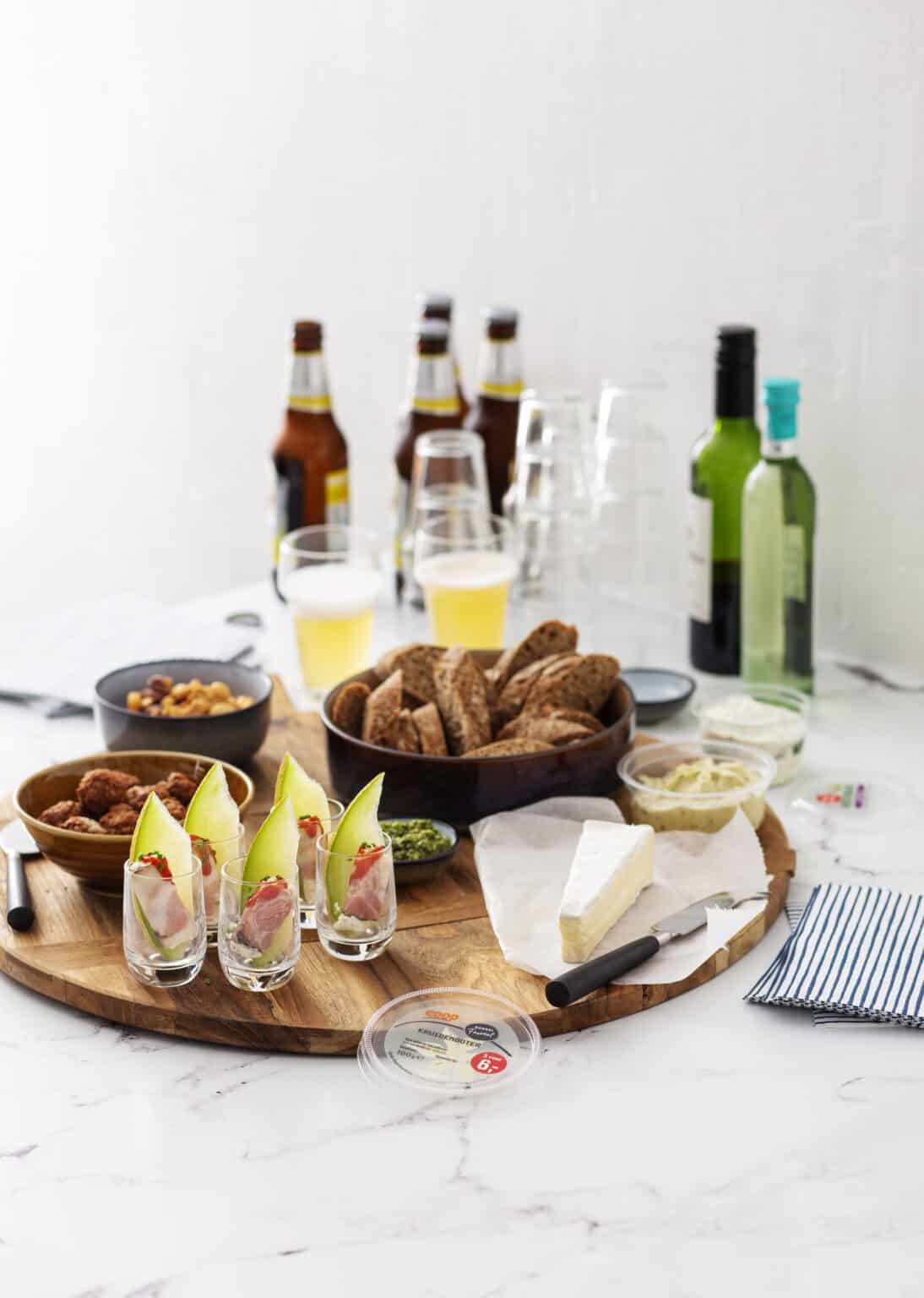 De beste tips om thuis een onvergetelijke borrel te organiseren - Foodies