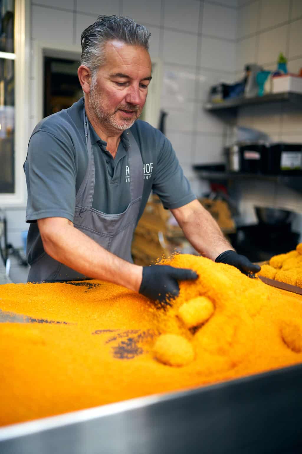 Hier haal je de beste bamibal van Nederland! - Foodies