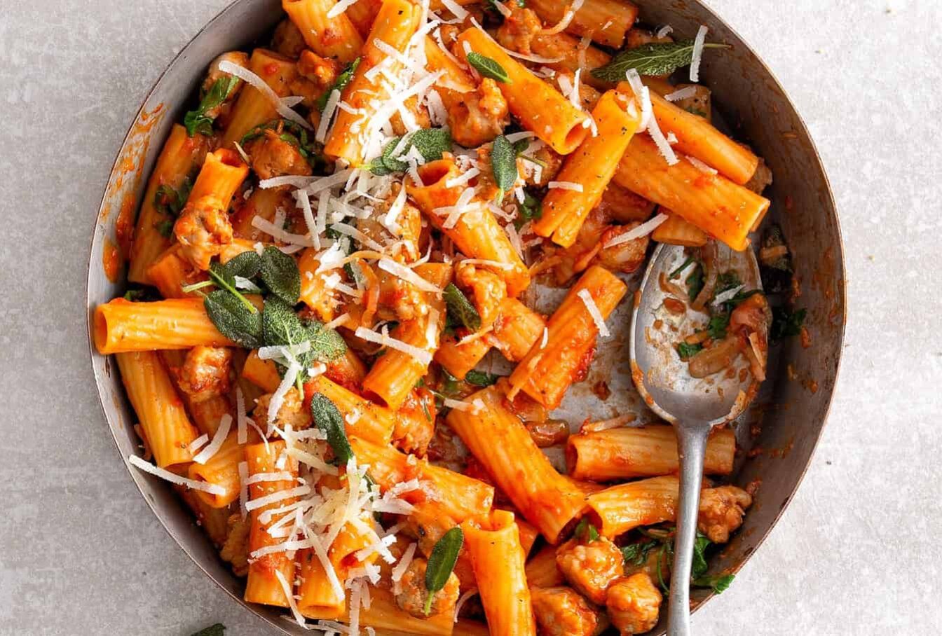 9x de beste rigatoni recepten: je nieuwe favoriete pasta